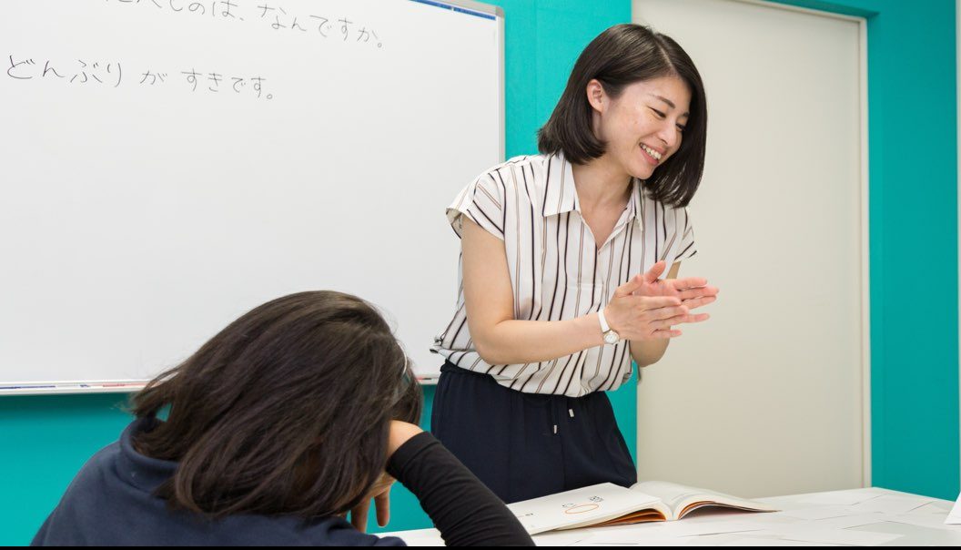 anna-tanaka-田中-杏奈-teacher-teaching-japanese-to-kids – Coto Japanese Club